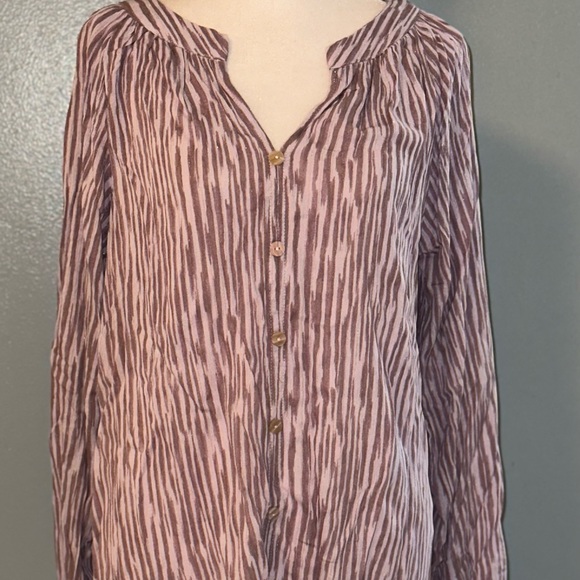Tops | Emily Wonder Nwt S Top | Poshmark